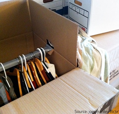 How to Pack Clothes When You Move