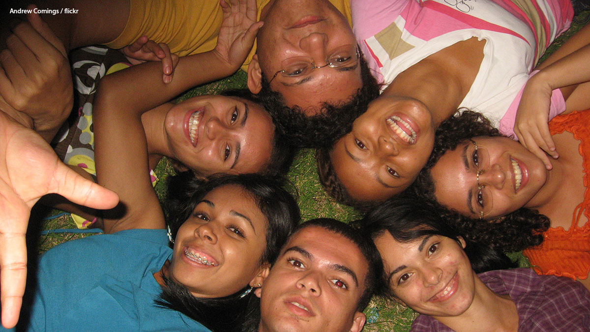 How to Get Friends to Help You Move