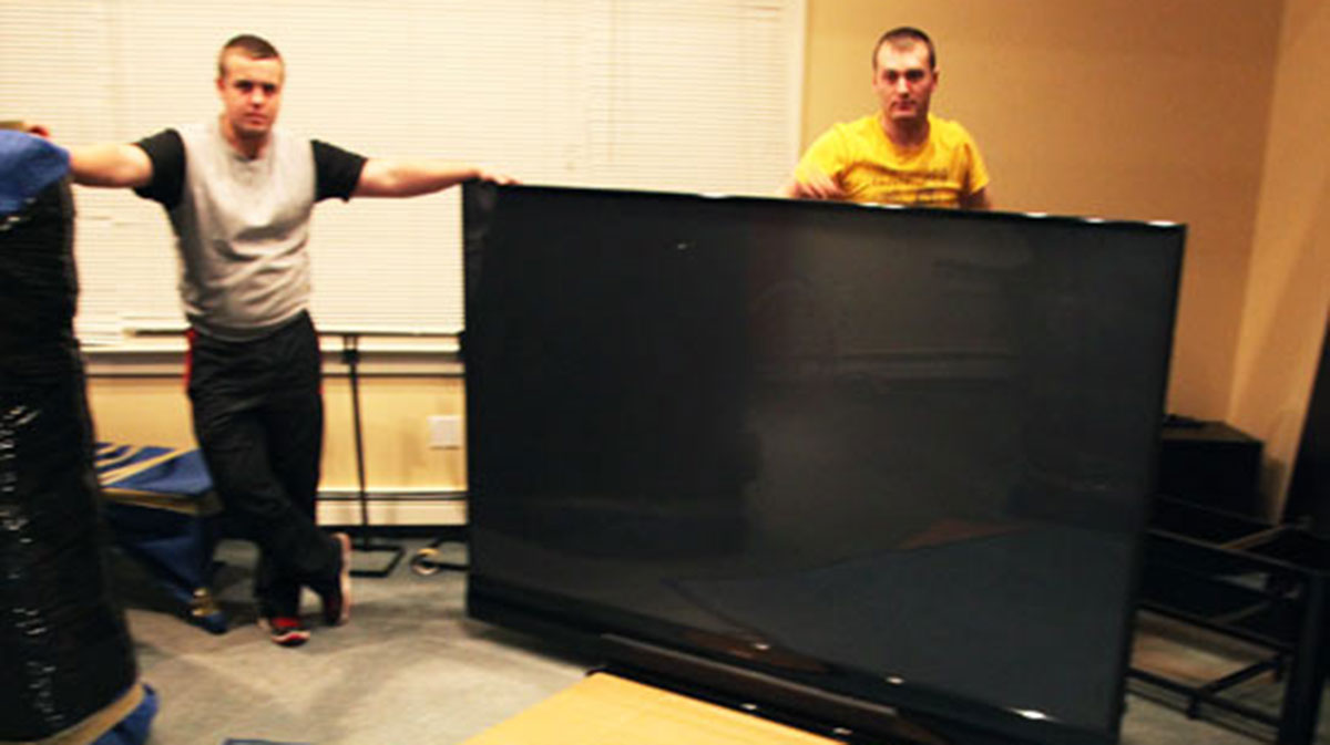 How to Pack and Move a TV by Yourself