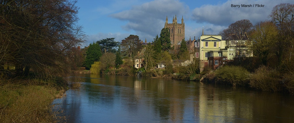 The Pros and Cons of Moving to the West Midlands - RemovalReviews