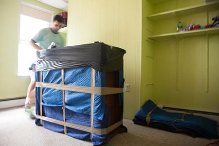 Plastic Wrap For Moving – How and Why It Will Make Your Move Easier ...