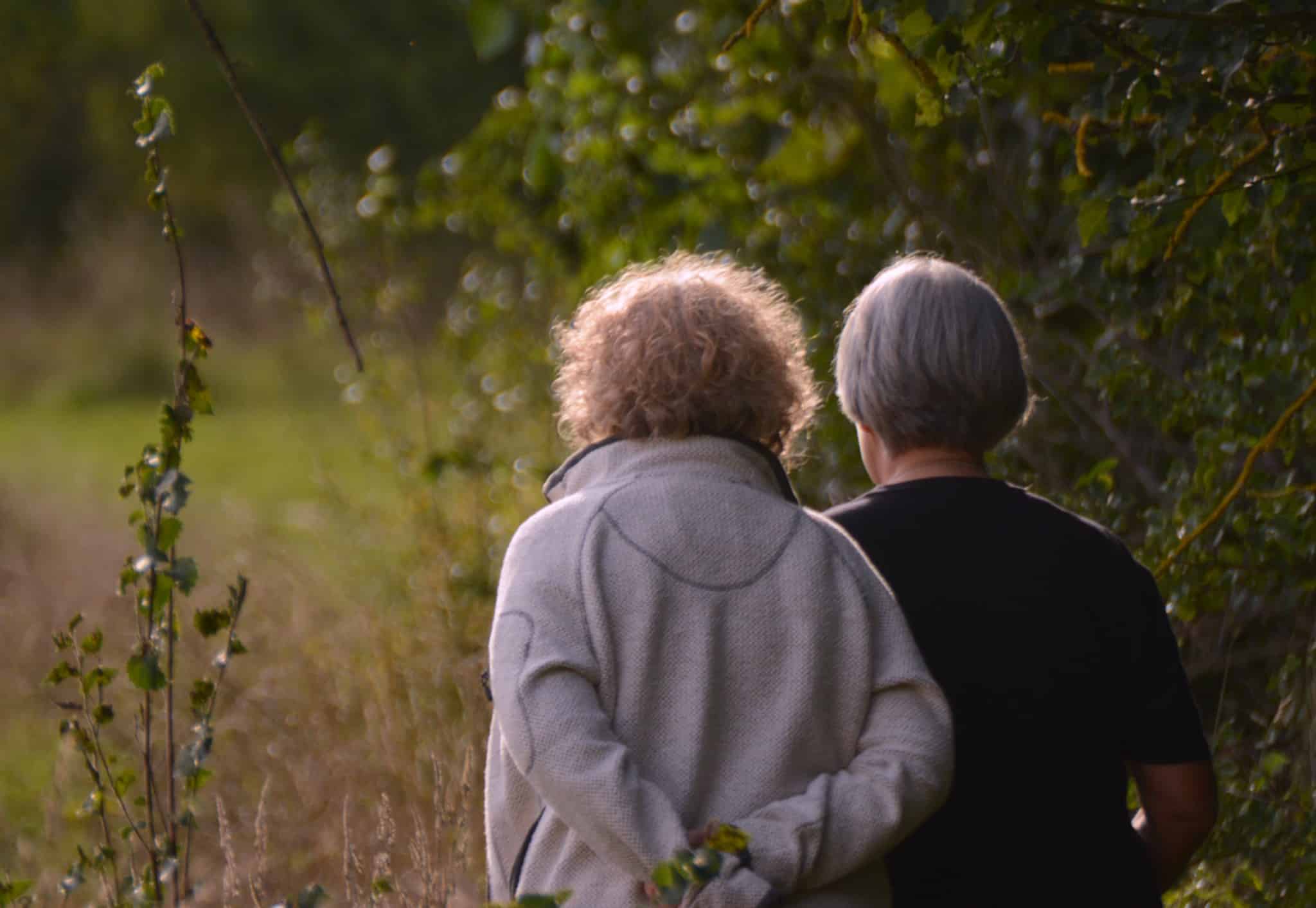 Moving in With a Friend: How to Live With Friends and Remain BFF ...